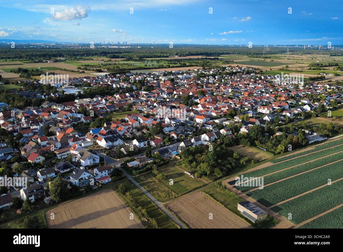 Blick auf Worfelden - Büttelborn 01.09.2025: Flug über Worfelden ...