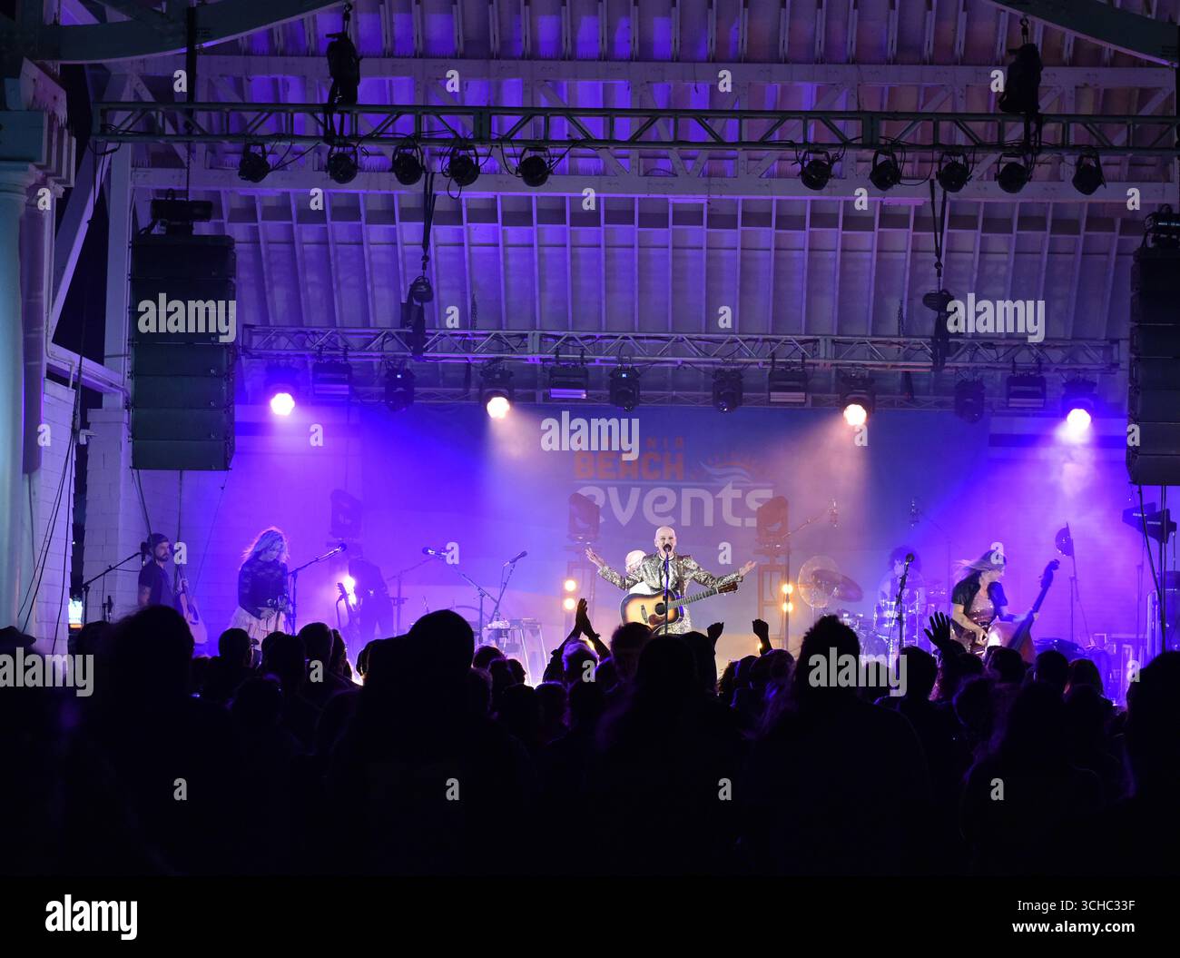 August 31, 2025, Virginia Beach, Virginia, USA: MOLLY TUTTLE rocks the ...