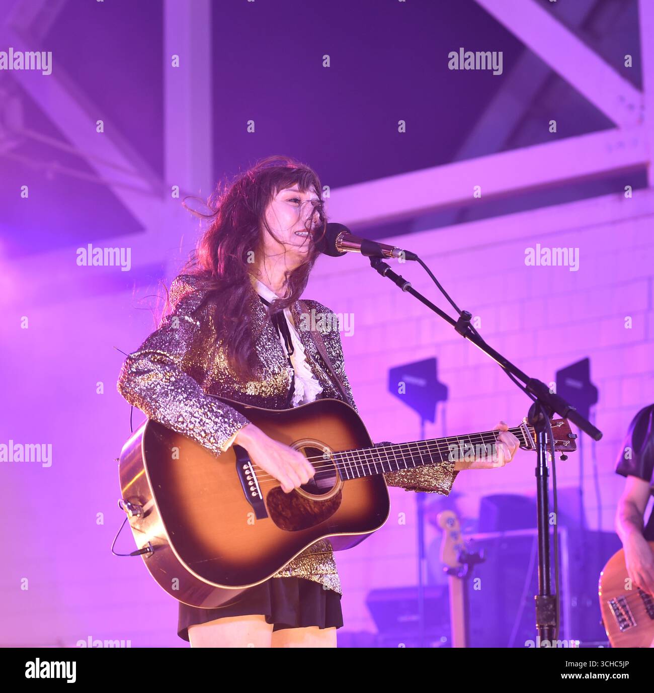 August 31, 2025, Virginia Beach, Virginia, USA: MOLLY TUTTLE rocks the ...