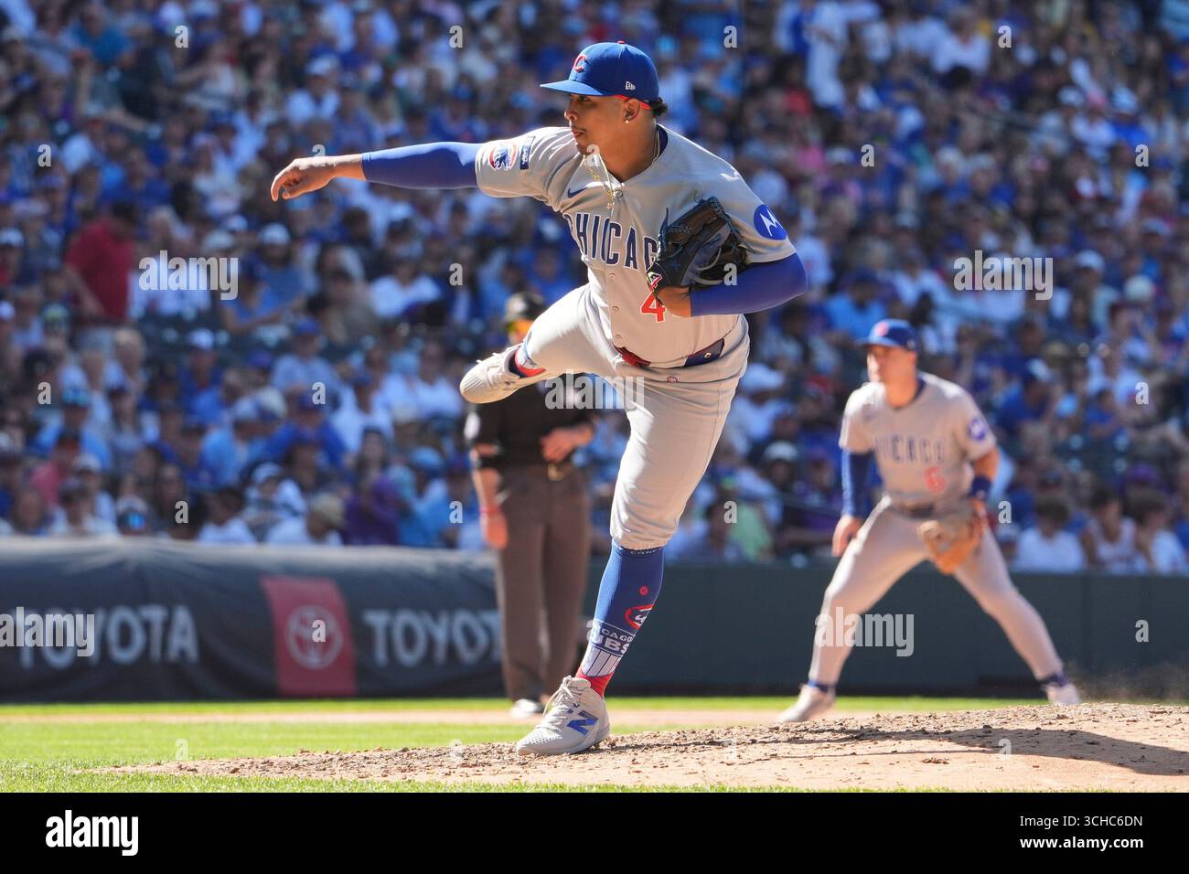 August 31 2025: Chicago pitcher Daniel Palencia (48) throws a pitch ...