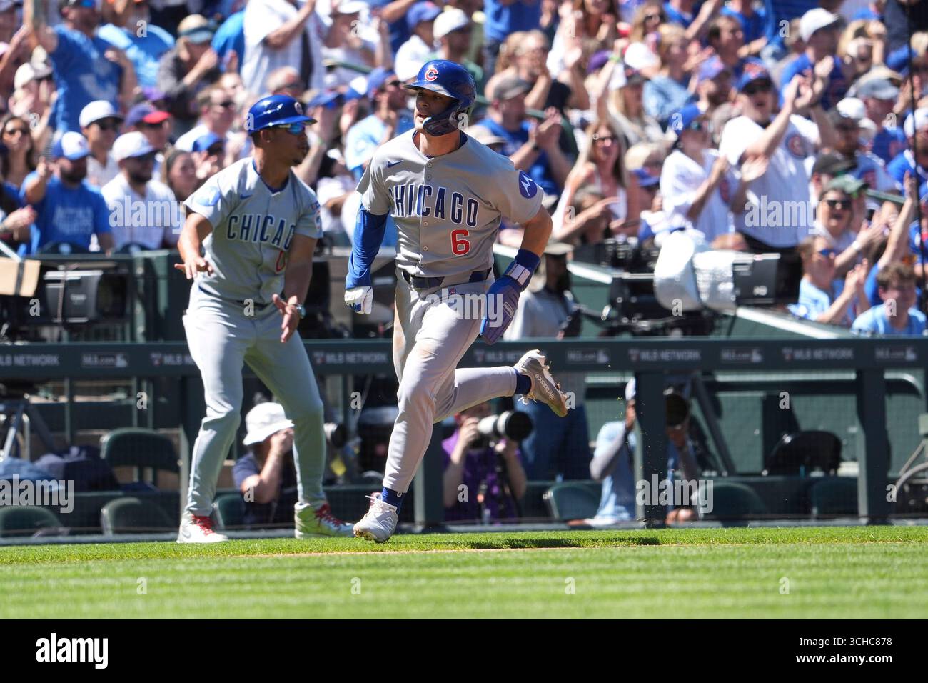 August 31 2025: Chicago third baseman Matt Shaw (6) runs home during ...