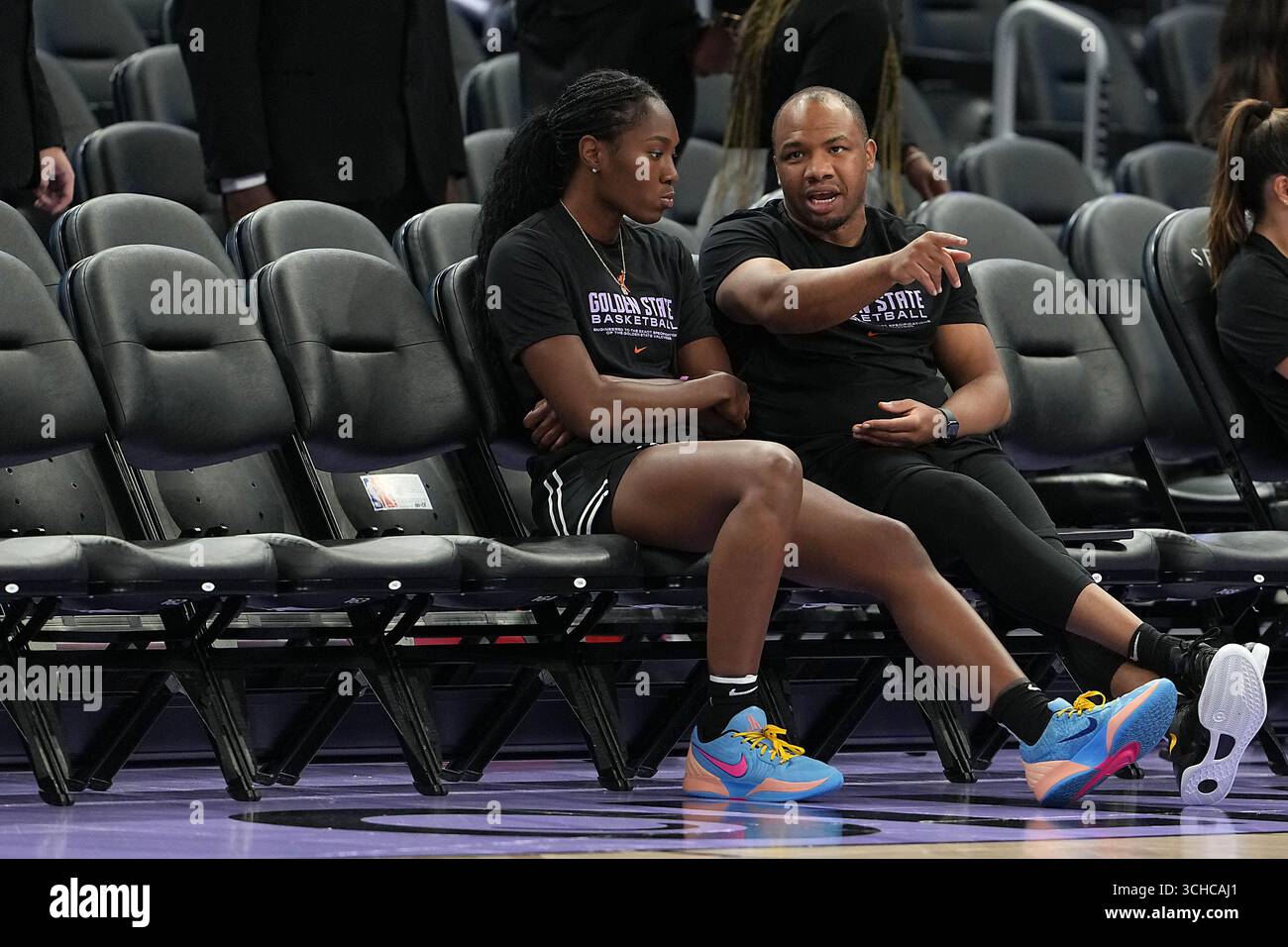 Golden State Valkyries guard Kaila Charles (6) chats with assistant ...