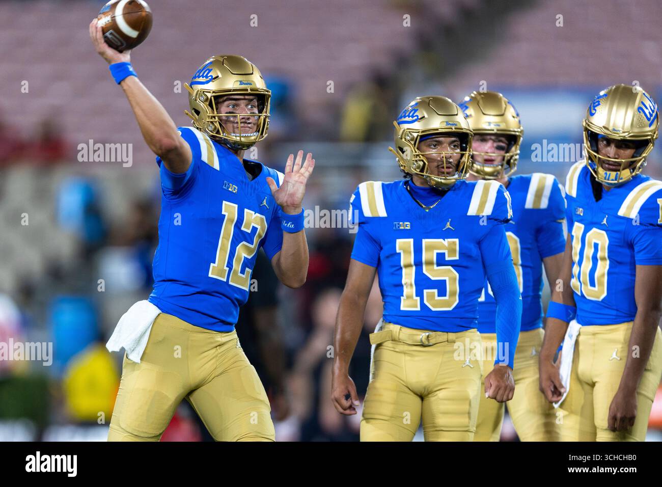 PASADENA, CA - AUGUST 30: UCLA Bruins quarterback Luke Duncan (12 ...