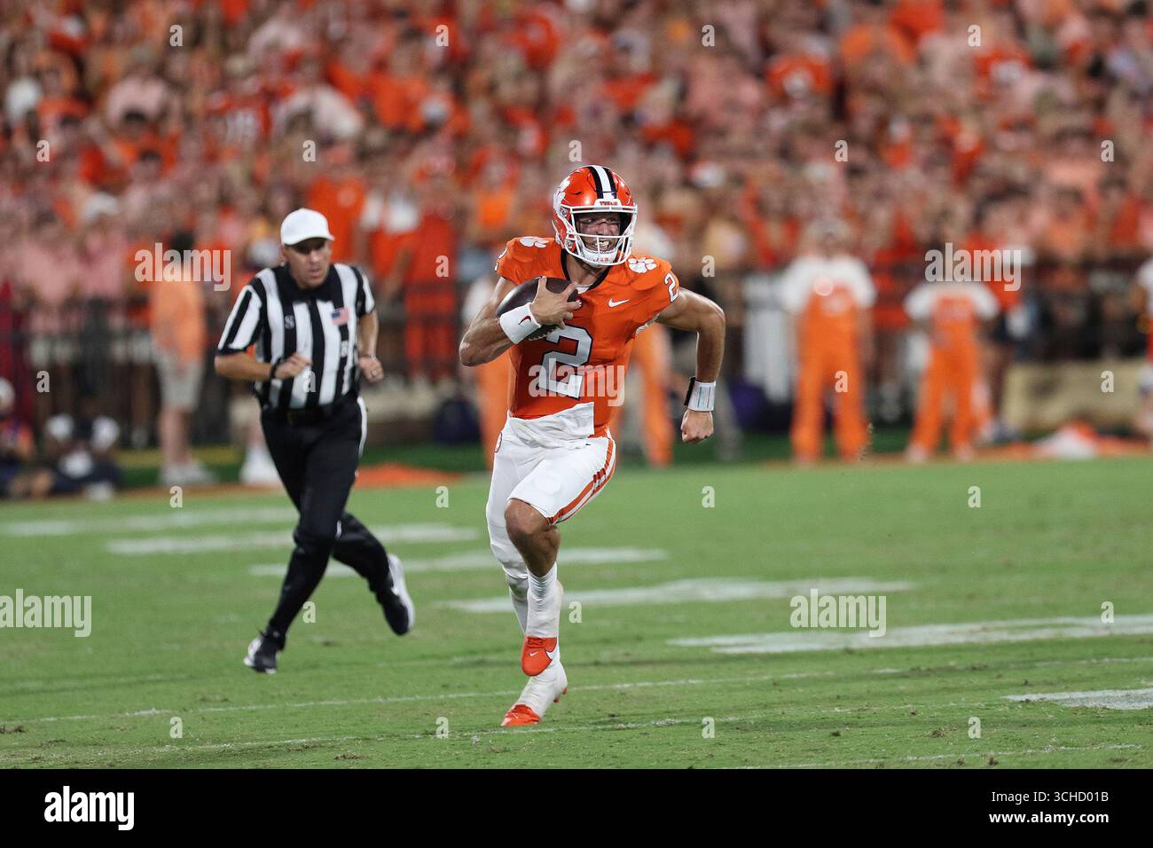 CLEMSON, SC - AUGUST 30: Clemson Tigers quarterback Cade Klubnik (2 ...