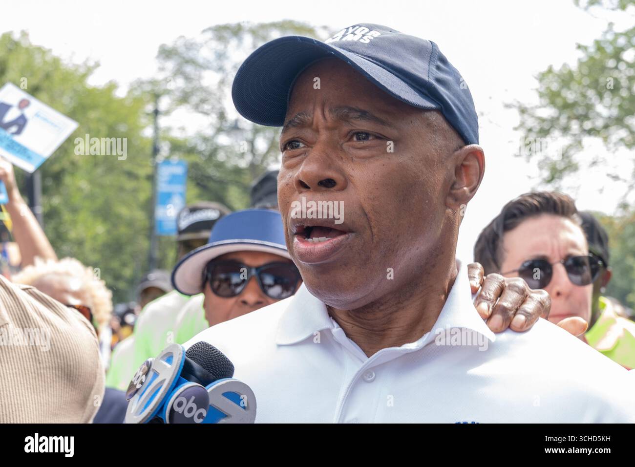 Mayor Eric Adams walks West Indian American Day Carnival march on ...