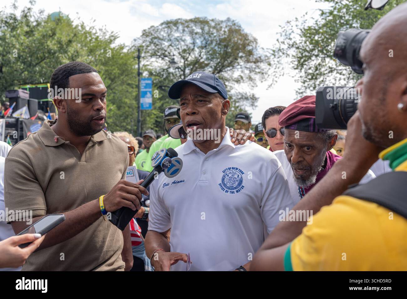 Mayor Eric Adams walks West Indian American Day Carnival march on ...