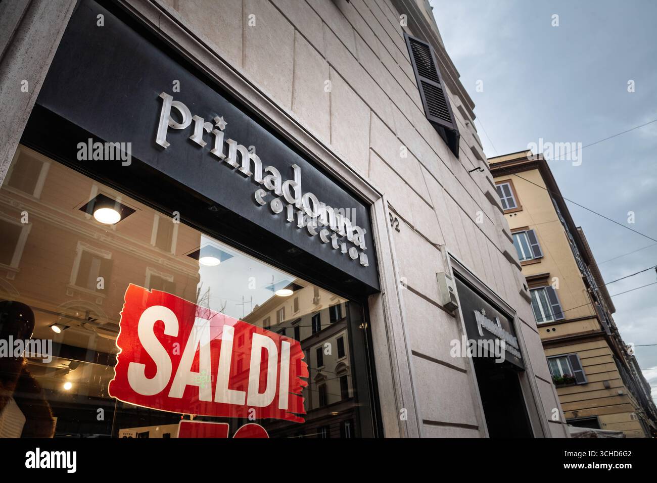 Primadonna store hi-res stock photography and images - Alamy