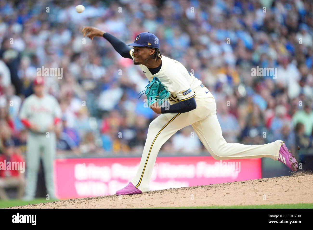 Milwaukee Brewers pitcher Abner Uribe throws during the ninth inning of ...
