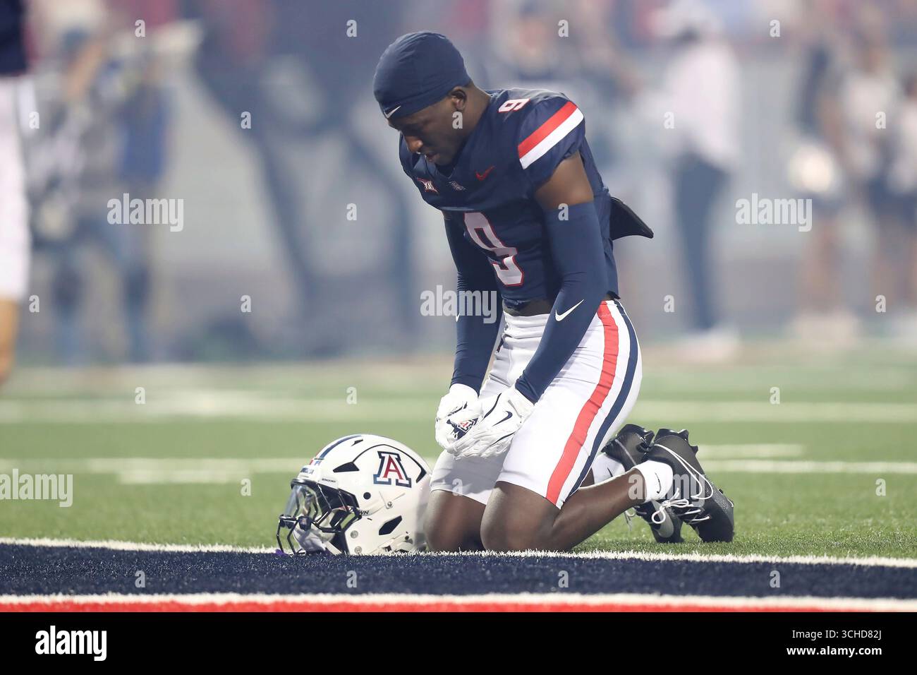 TUCSON, AZ - AUGUST 30: Arizona Wildcats defensive back Ayden Garnes #9 ...