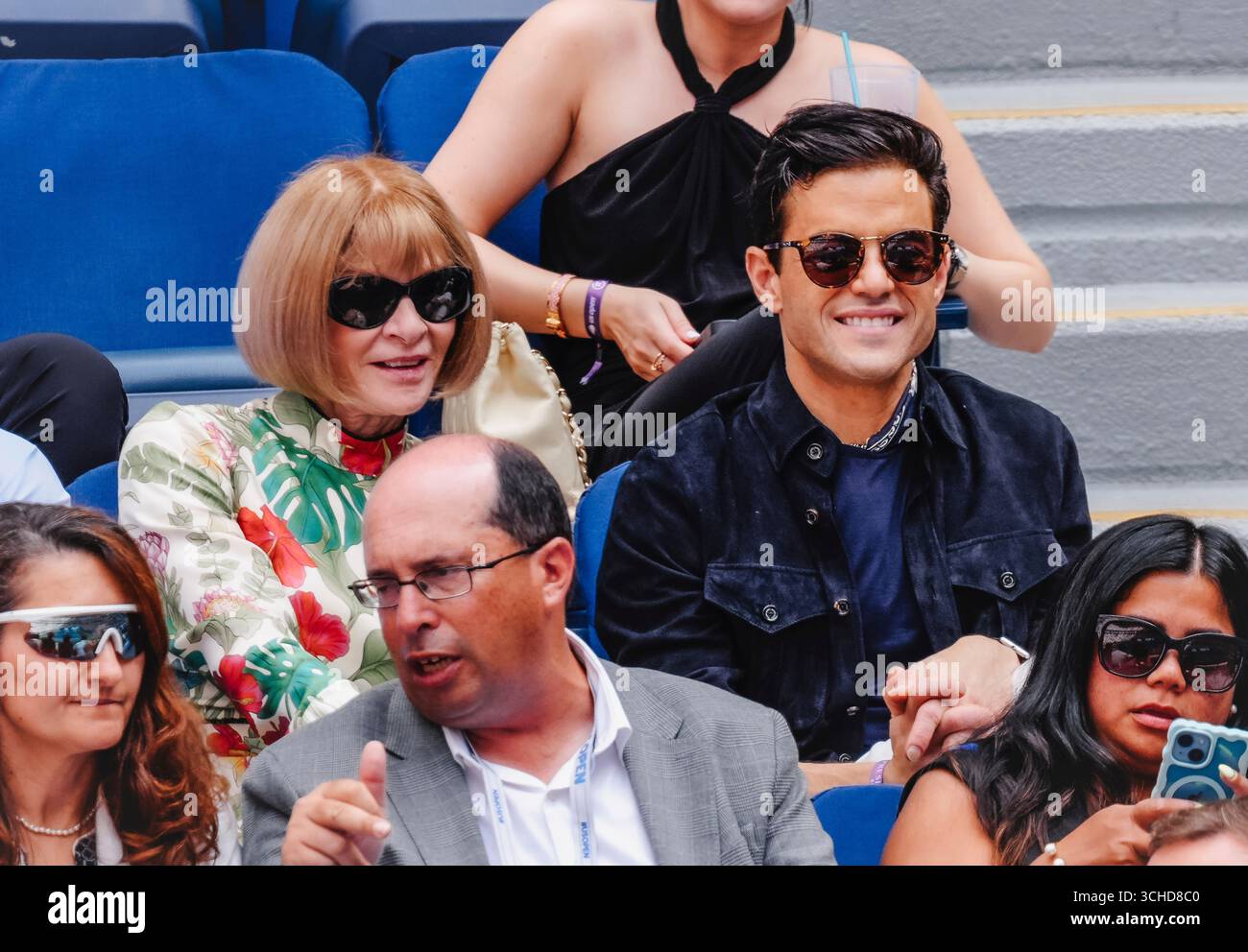 Photo by: XNY/STAR MAX/IPx 2025 9/1/25 Anna Wintour and Rami Malek are ...