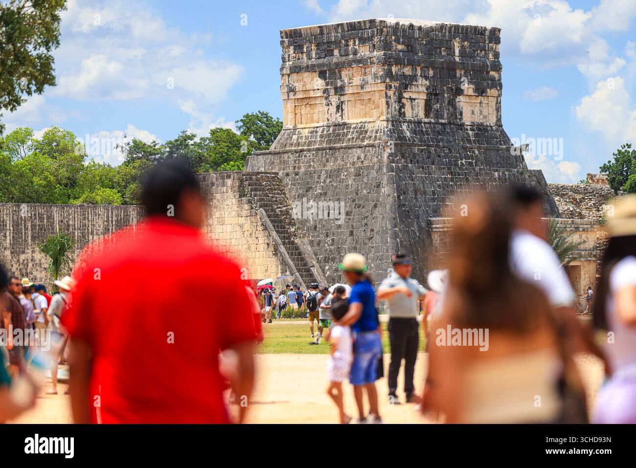 Piramides mayas hi-res stock photography and images - Alamy