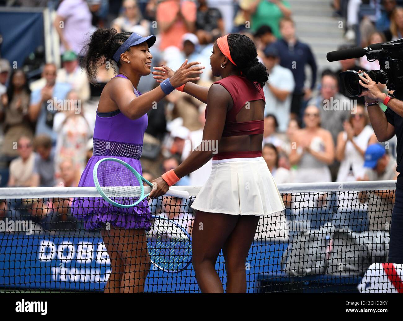 FLUSHING NY- SEPTEMBER 01: Coco Gauff Vs Naomi Osaka On Arthur Ashe ...