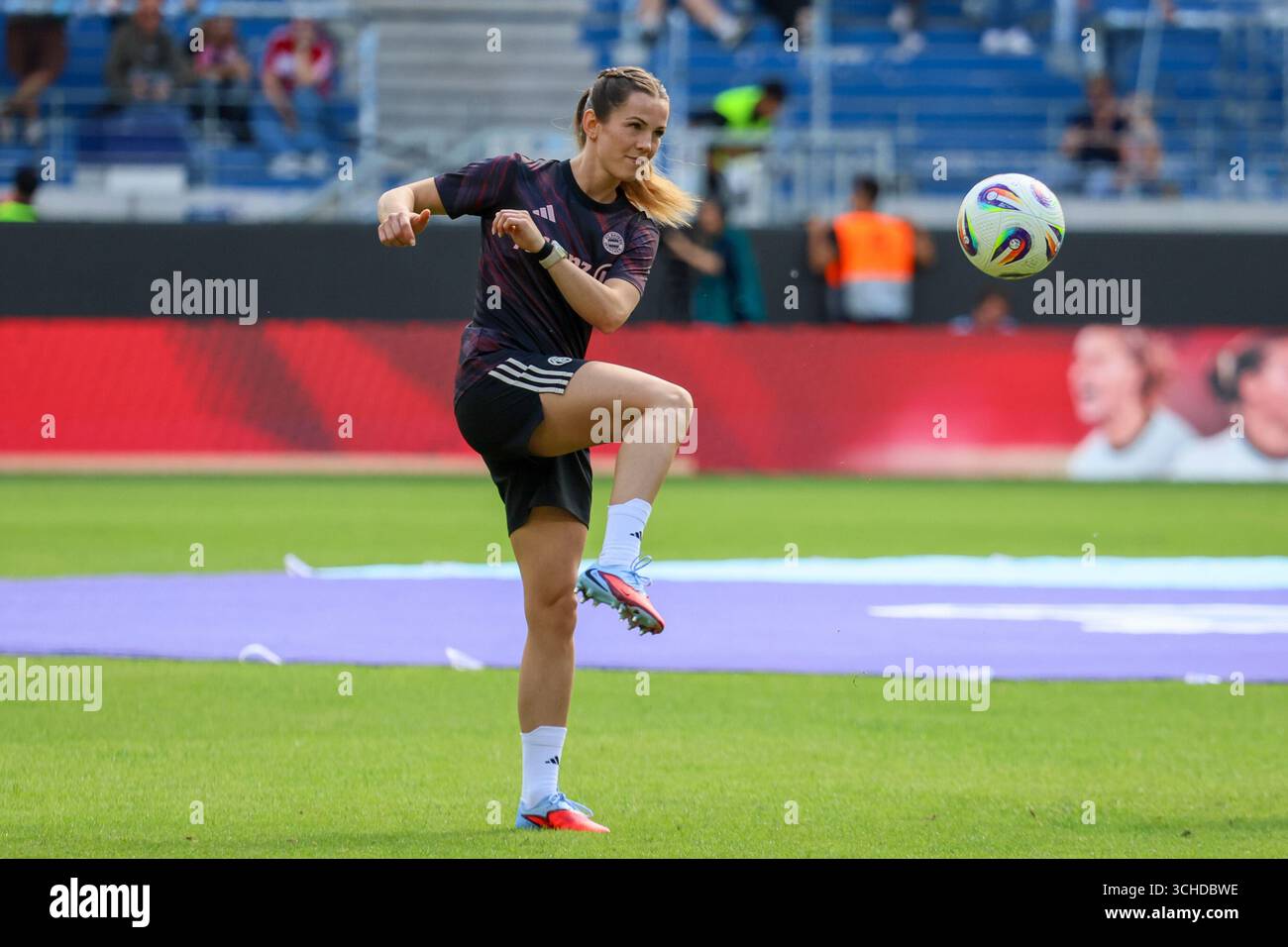 Karlsruhe, Deutschland 30. August 2025: DFB - Supercup - Frauen - 2025 ...
