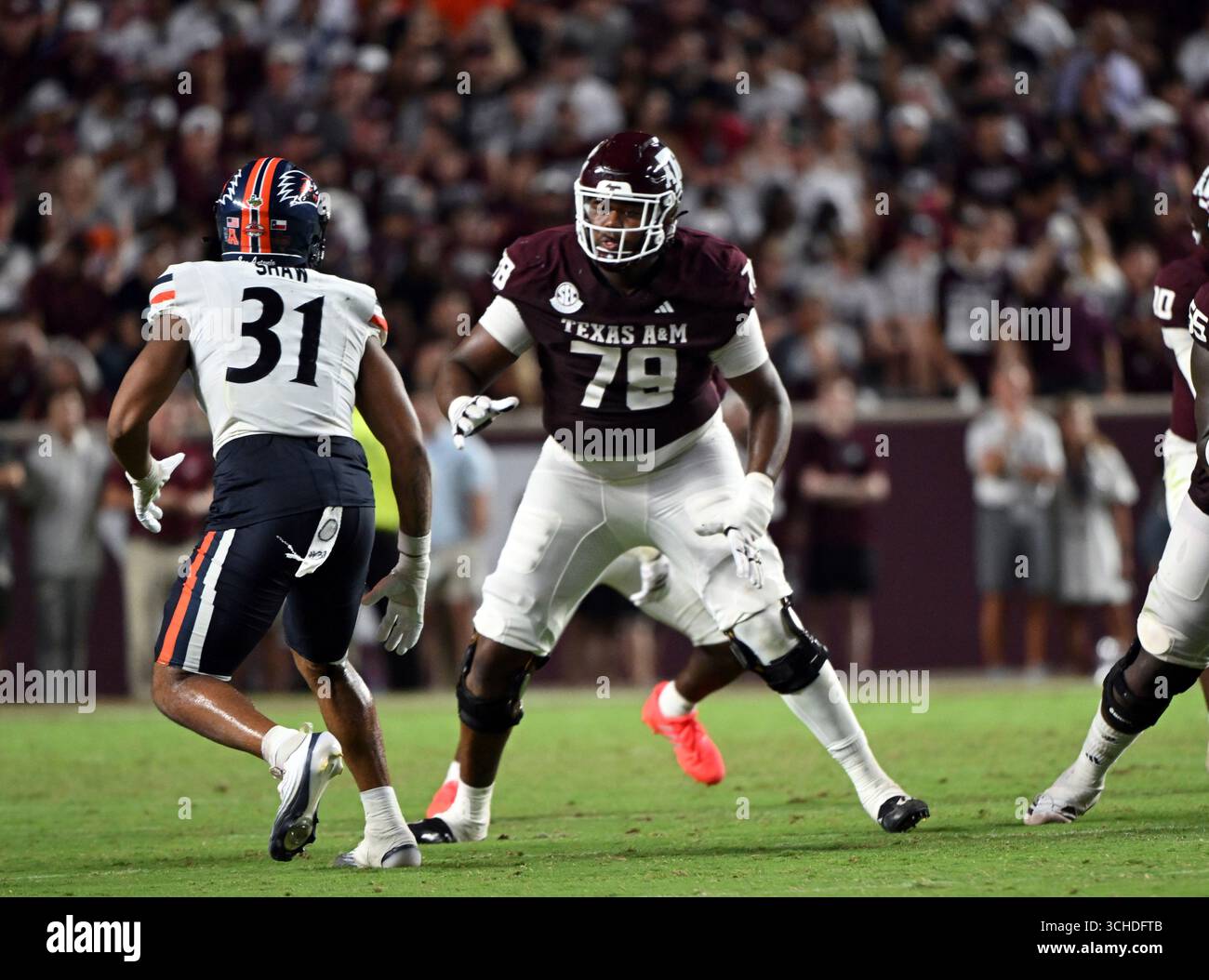 COLLEGE STATION, TX - AUGUST 30: Texas A & M Aggies lineman Dametrious ...