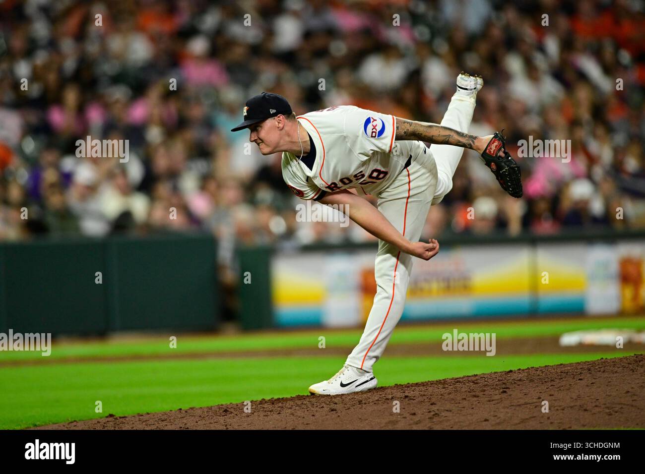 Houston Astros pitcher Hunter Brown (58) pitches into the seventh ...