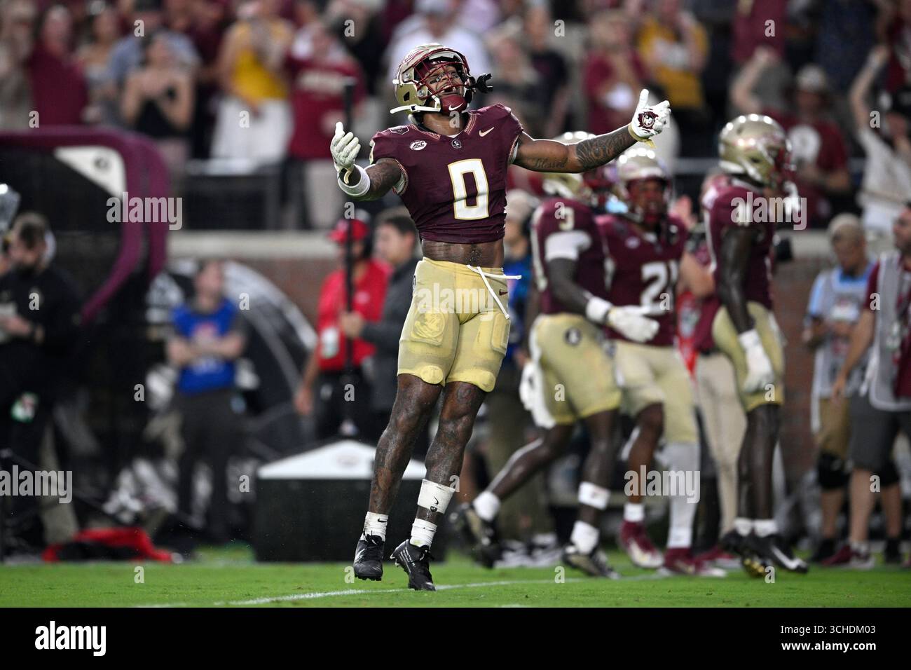Florida State defensive back Earl Little Jr. (0) celebrates after a ...