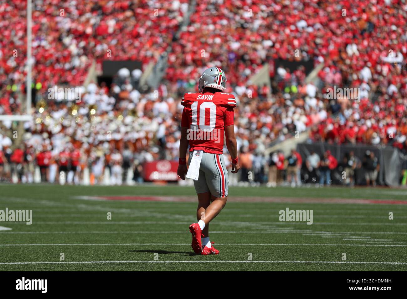 COLUMBUS, OH - AUGUST 30: Ohio State Buckeyes quarterback Julian Sayin ...