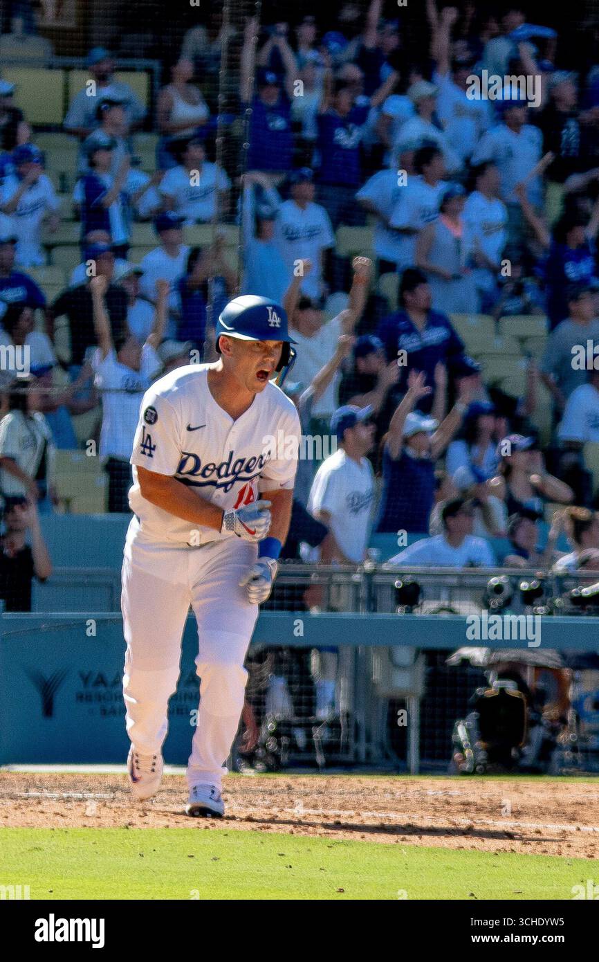 Los Angeles Dodgers catcher Will Smith (16) hits a walk-off home run in ...