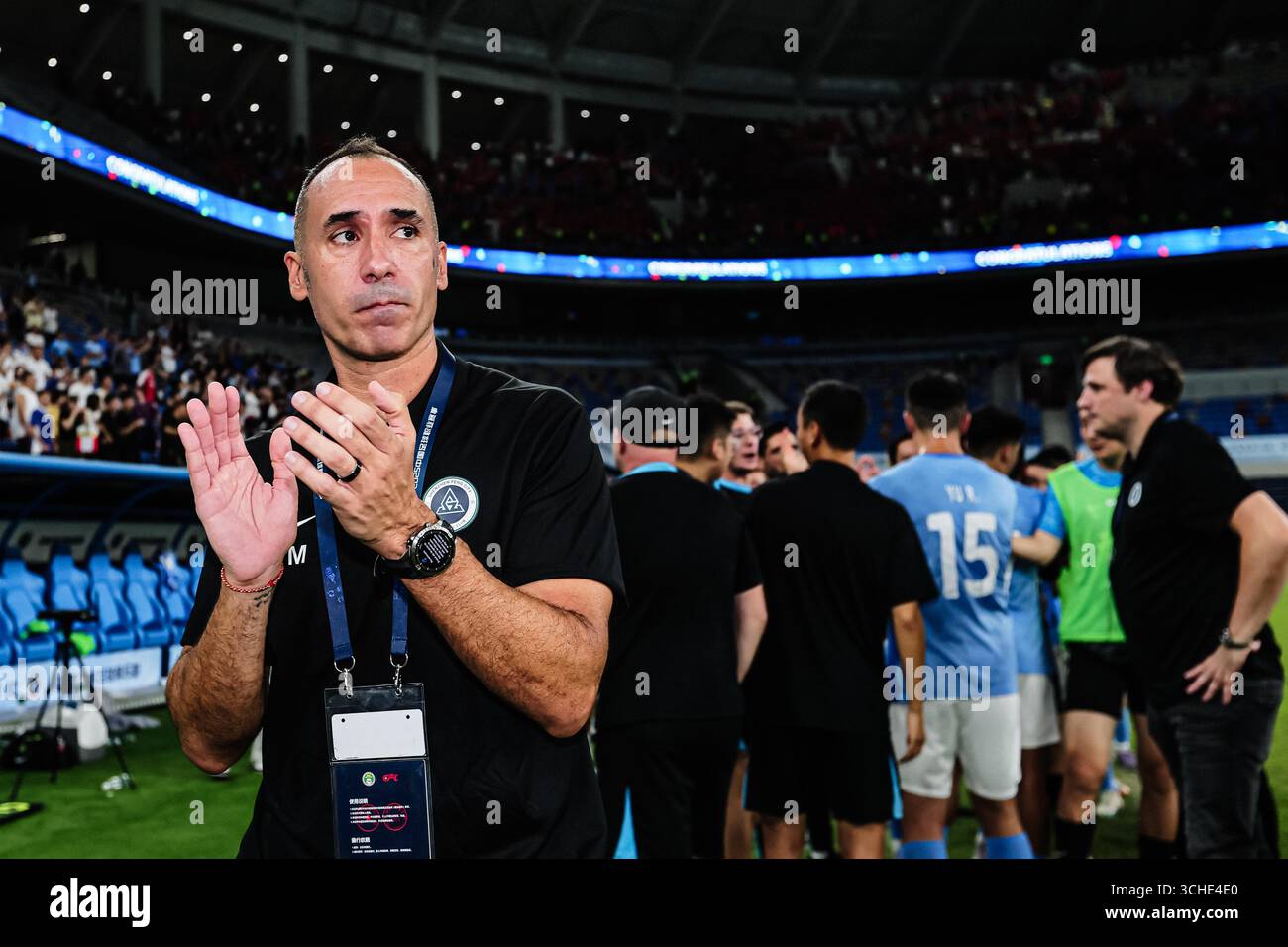 Shenzhen Peng City Football Club defeated Meizhou Hakka Football Club ...