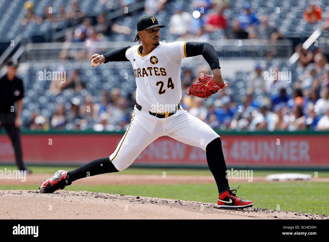 PITTSBURGH, PA - AUGUST 20: Johan Oviedo #24 of the Pittsburgh Pirates ...