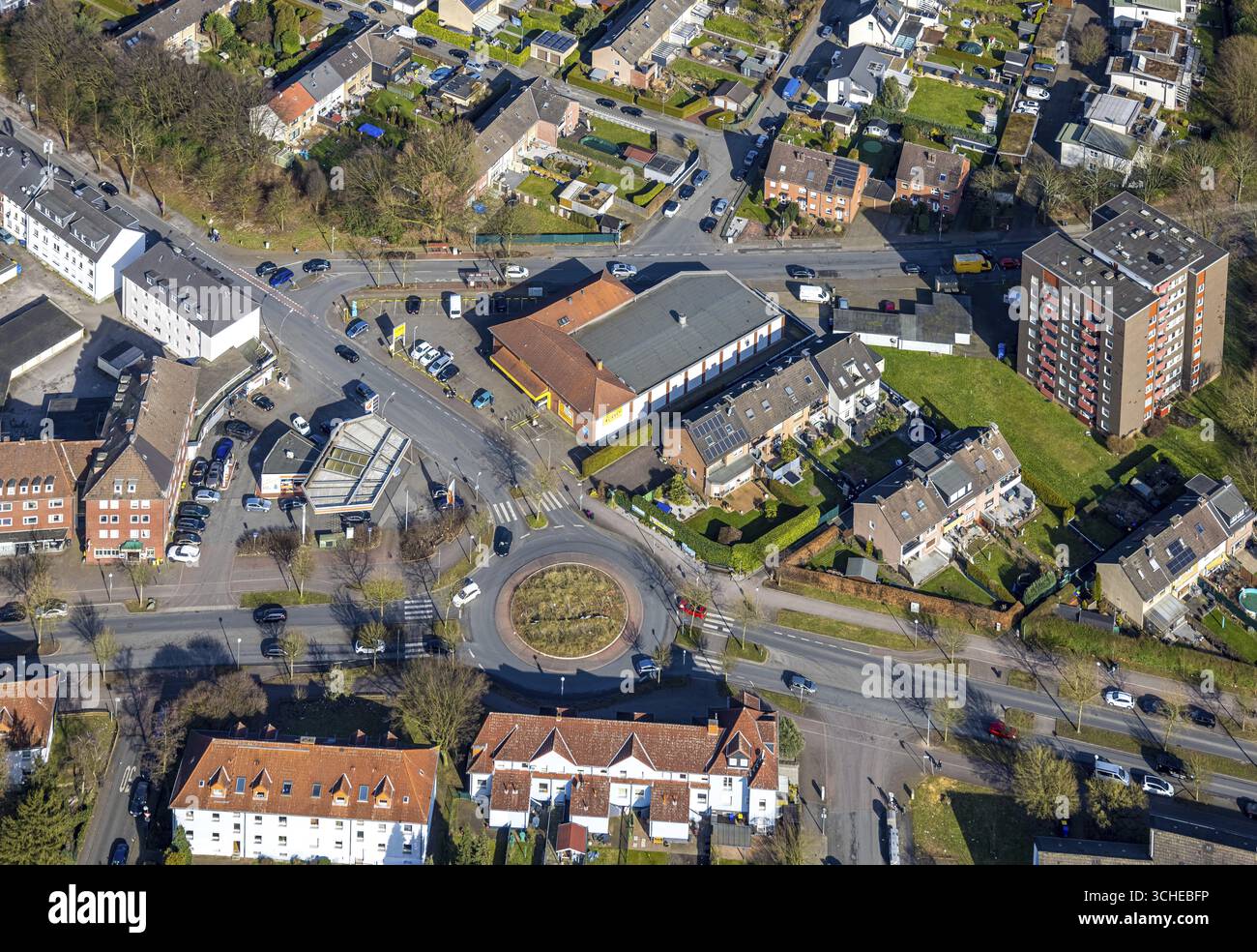 Aerial view, Netto supermarket at the intersection with Horster Strasse ...