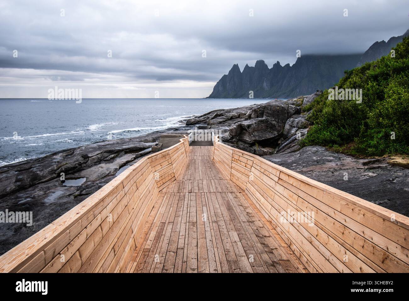 Viewpoint on rocky trail hi-res stock photography and images - Alamy
