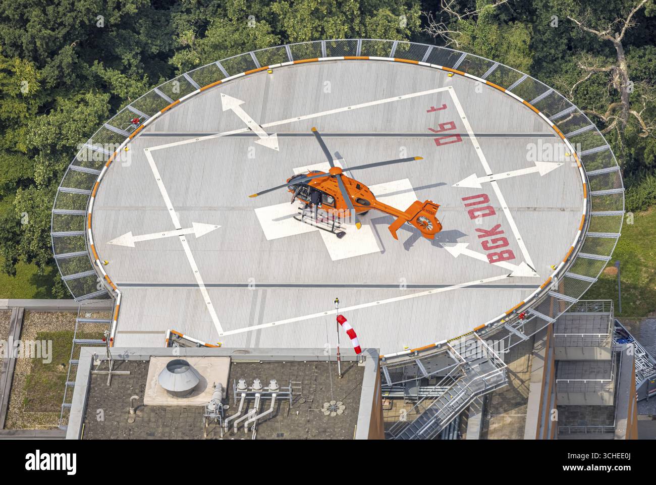 Aerial view, helipad and rescue helicopter at BG Klinikum Duisburg, BMI ...