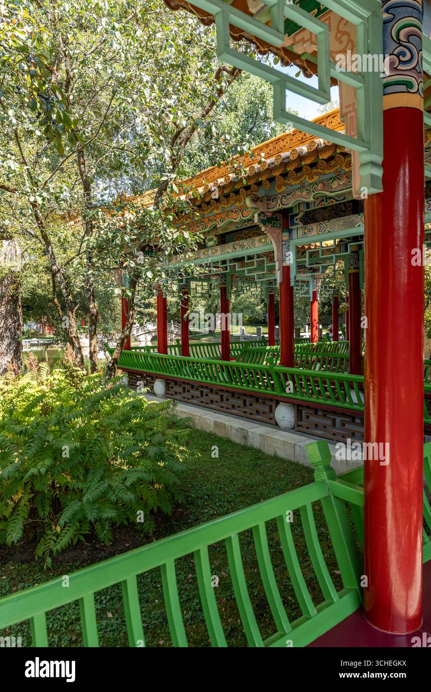 Chinawiese hi-res stock photography and images - Alamy