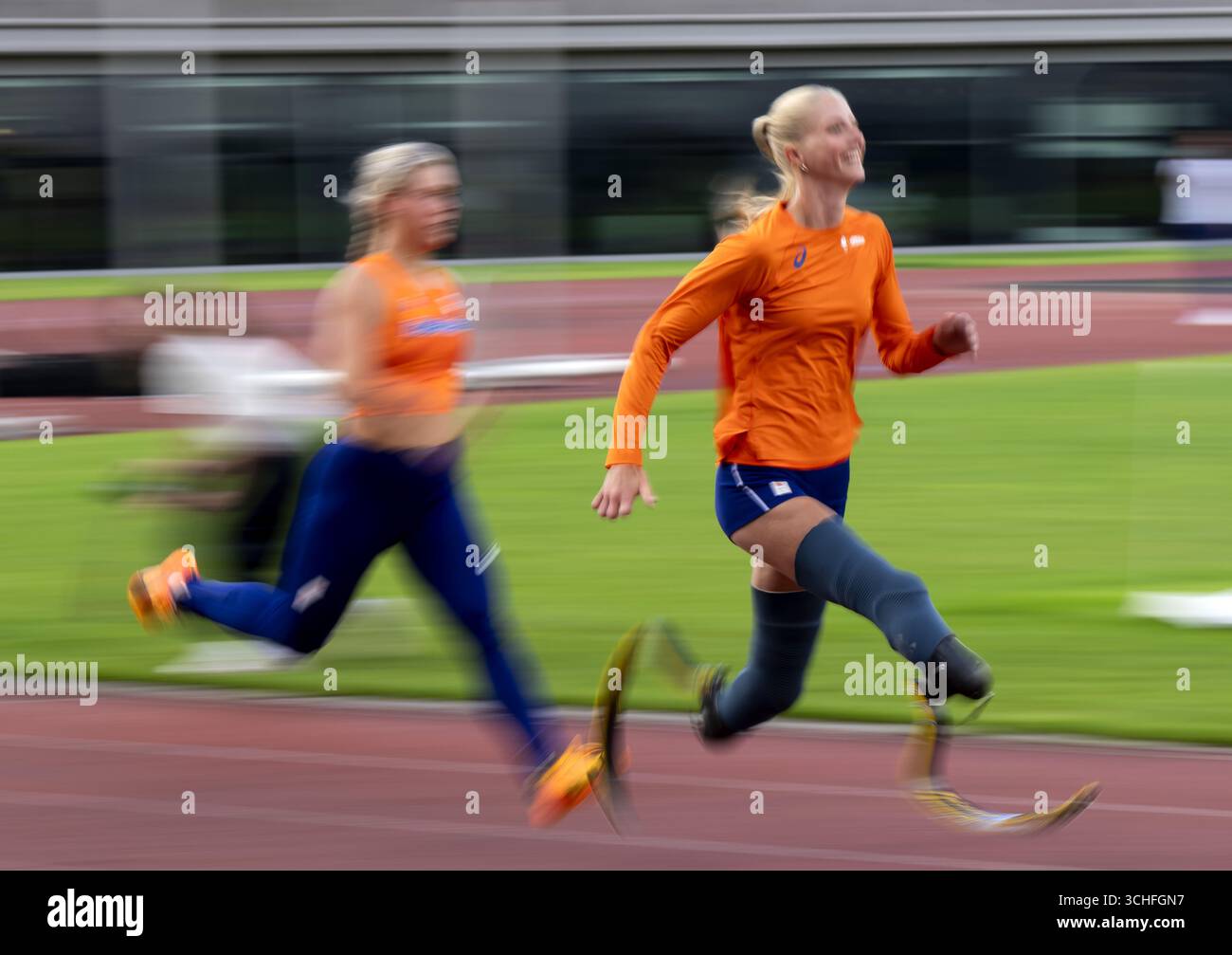 AMSTERDAM - Athletes Zara Temmink and Fleur Jong during the open ...