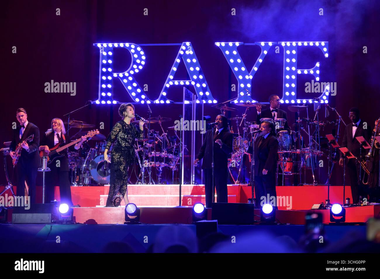 Raye Rachel Agatha Keen live beim Superbloom Festival im Olympiastadion ...