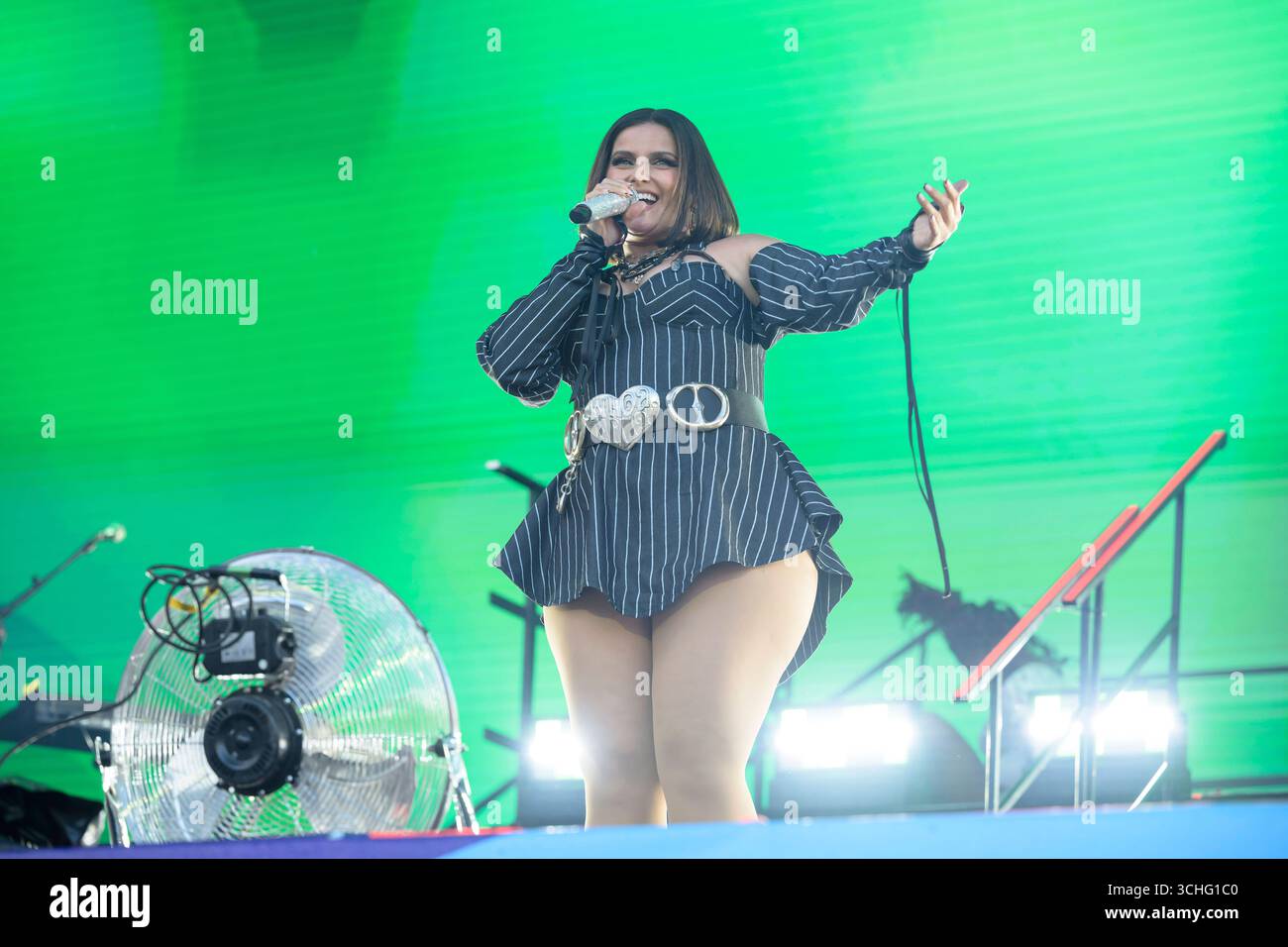 Nelly Furtado live beim Superbloom Festival im Olympiastadion, München ...