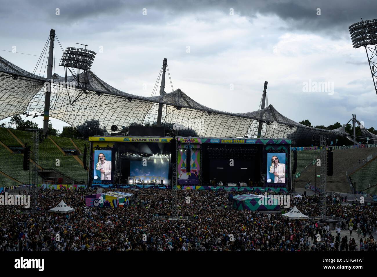 Roy Bianco & Die Abbrunzati Boys live beim Superbloom Festival im ...