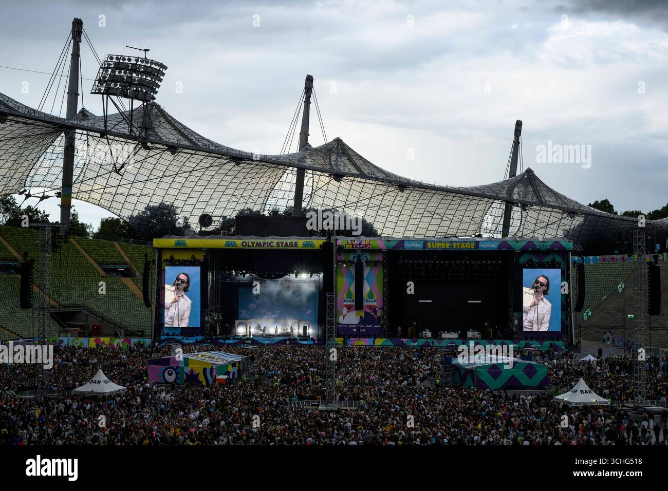 Roy Bianco & Die Abbrunzati Boys live beim Superbloom Festival im ...