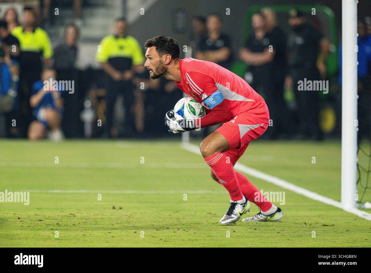 LAFC goalkeeper Hugo Lloris (1) makes a save during a MLS match against ...