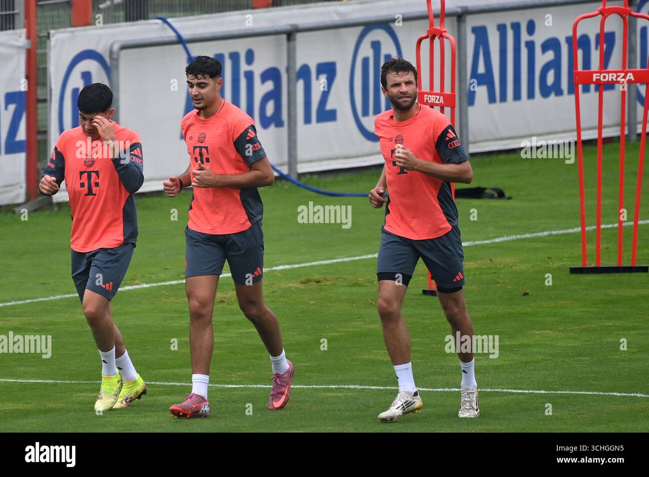 The "Eternal" Mueller. Thomas Mueller returns to the Saebener Strasse ...