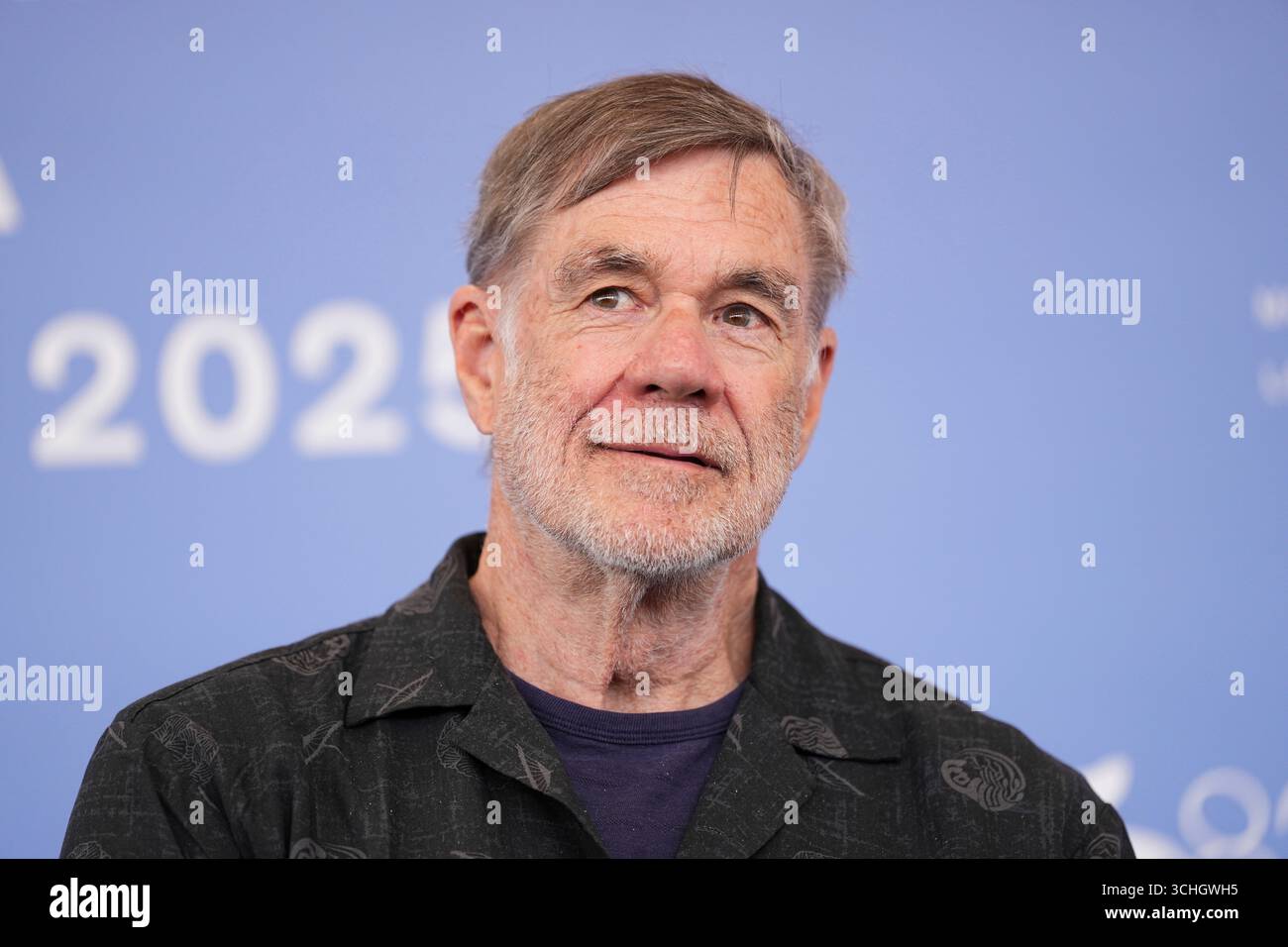 Director Gus Van Sant poses for photographers at the photo call for the film 'Dead Man's Wire ...
