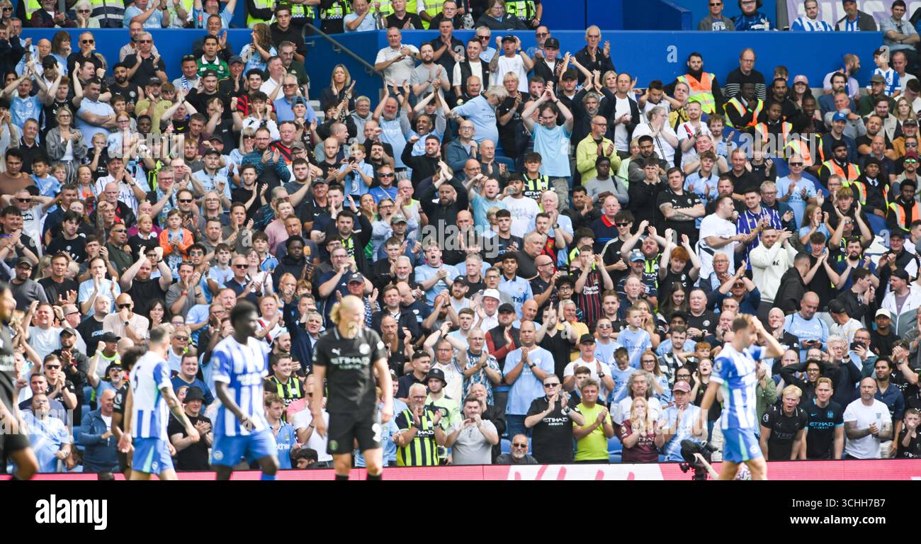 Manchester city 2025 premier august hi-res stock photography and images ...