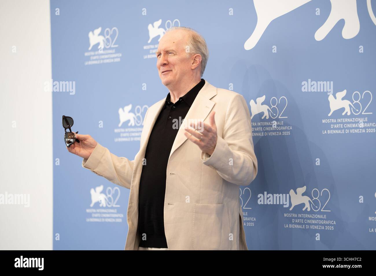 Tracy Letts attends the ''A House Of Dynamite'' photocall during the ...