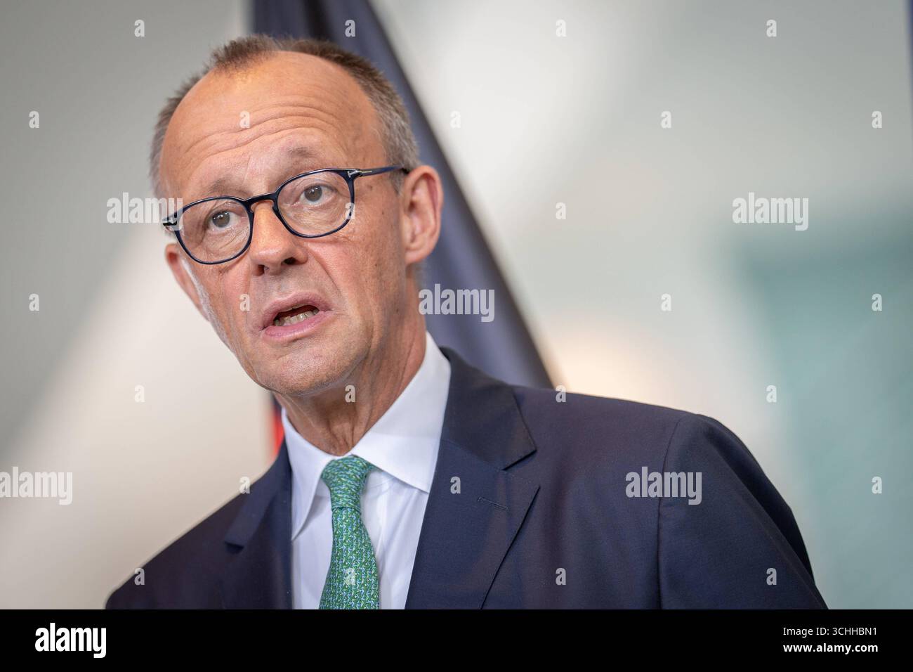Bundeskanzler Friedrich Merz beim Pressestatement zum Abschluss ihrer ...