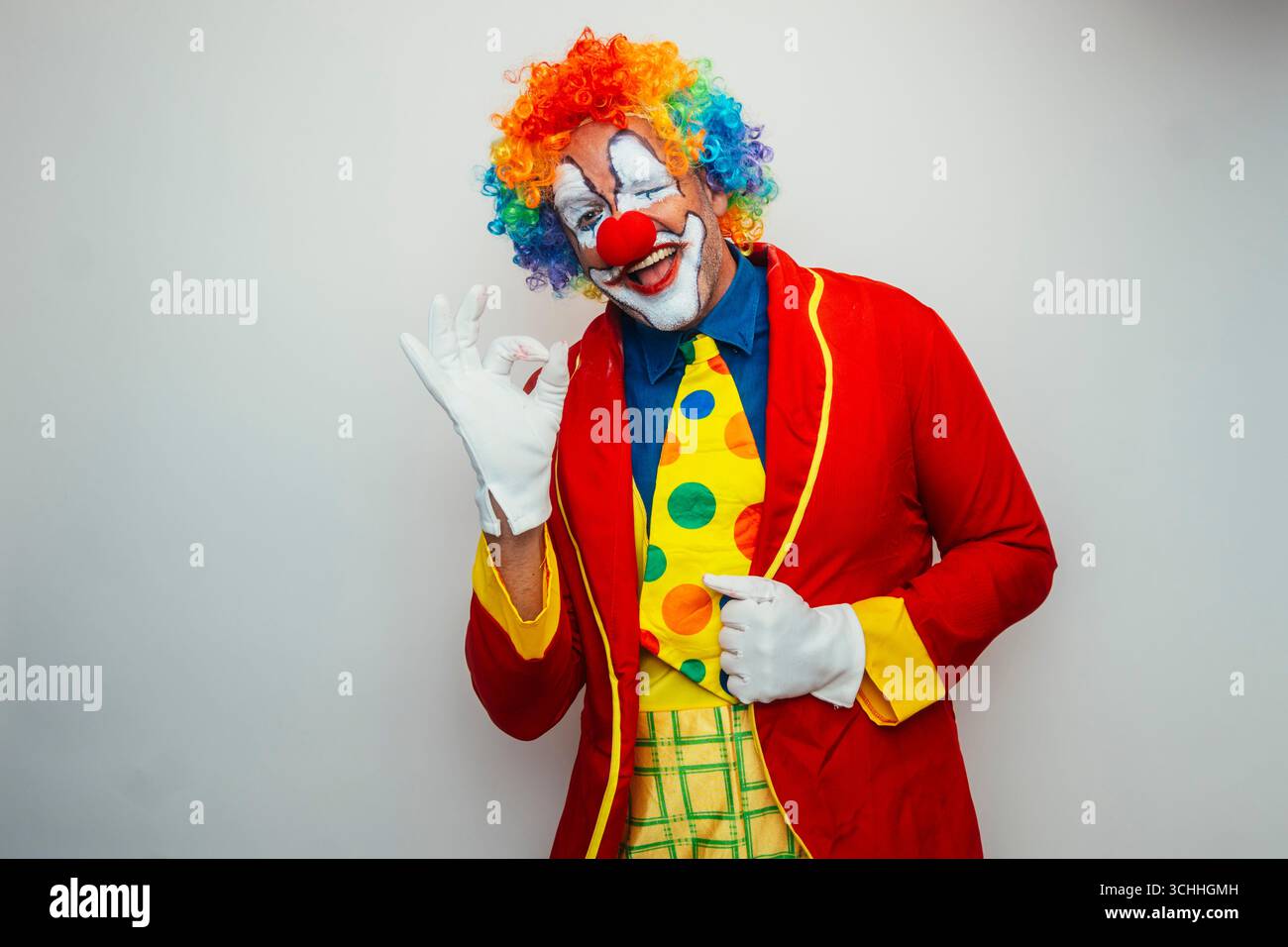 Gesture pose hi-res stock photography and images - Alamy