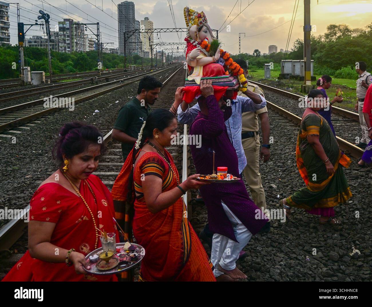 Kalyan,Mumbai,Maharashtra,India,02-09-2025-Hindu devotees carry the ...