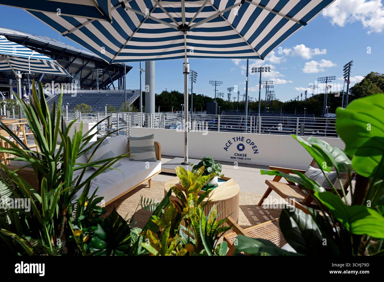 IMAGE DISTRIBUTED FOR JPMORGANCHASE - The Chase Terrace at the U.S ...