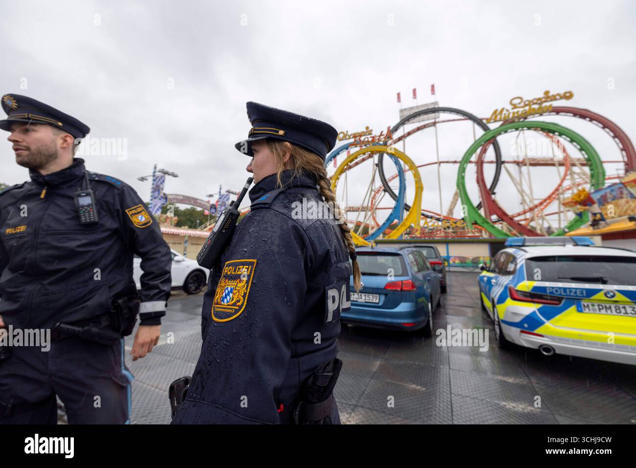 Tödlicher Unfall eines Mitarbeiters von Barth Olympia Looping auf dem ...