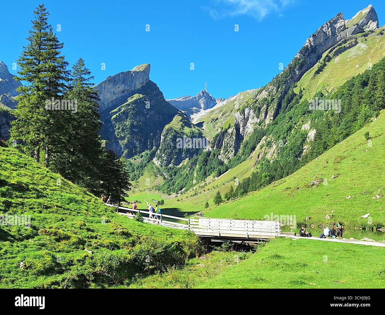 Appenzell Themenbild - Seealpsee, Säntis, Appenzell, Appenzeller Alpen ...