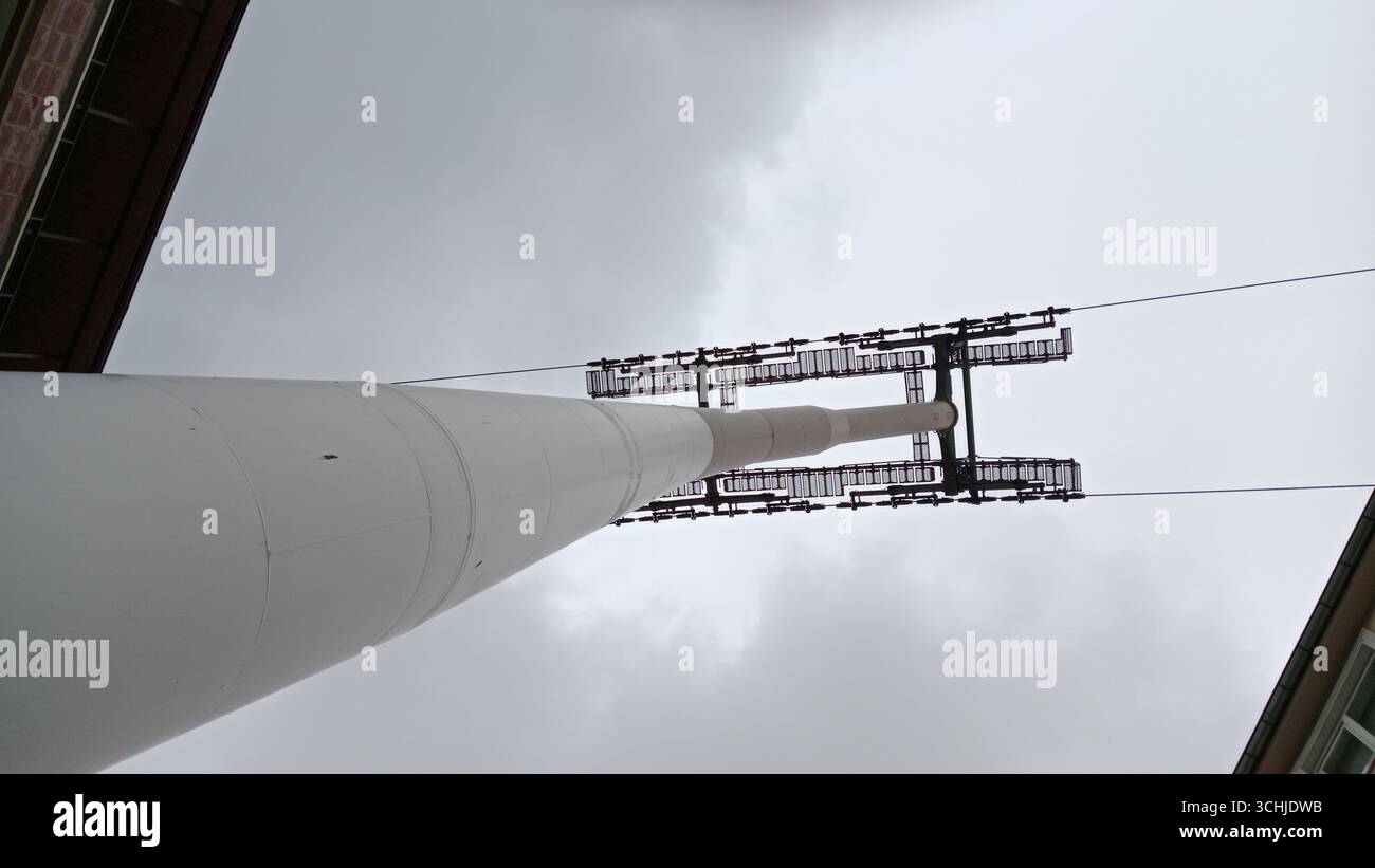 Cable car mast and bidirectional transport ropes Stock Photo - Alamy