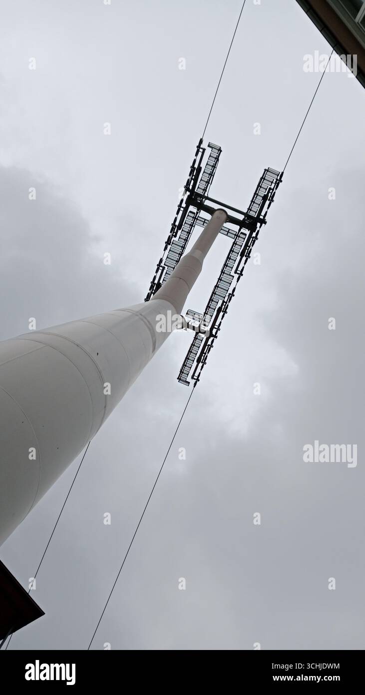 Cable car mast and bidirectional transport ropes Stock Photo - Alamy
