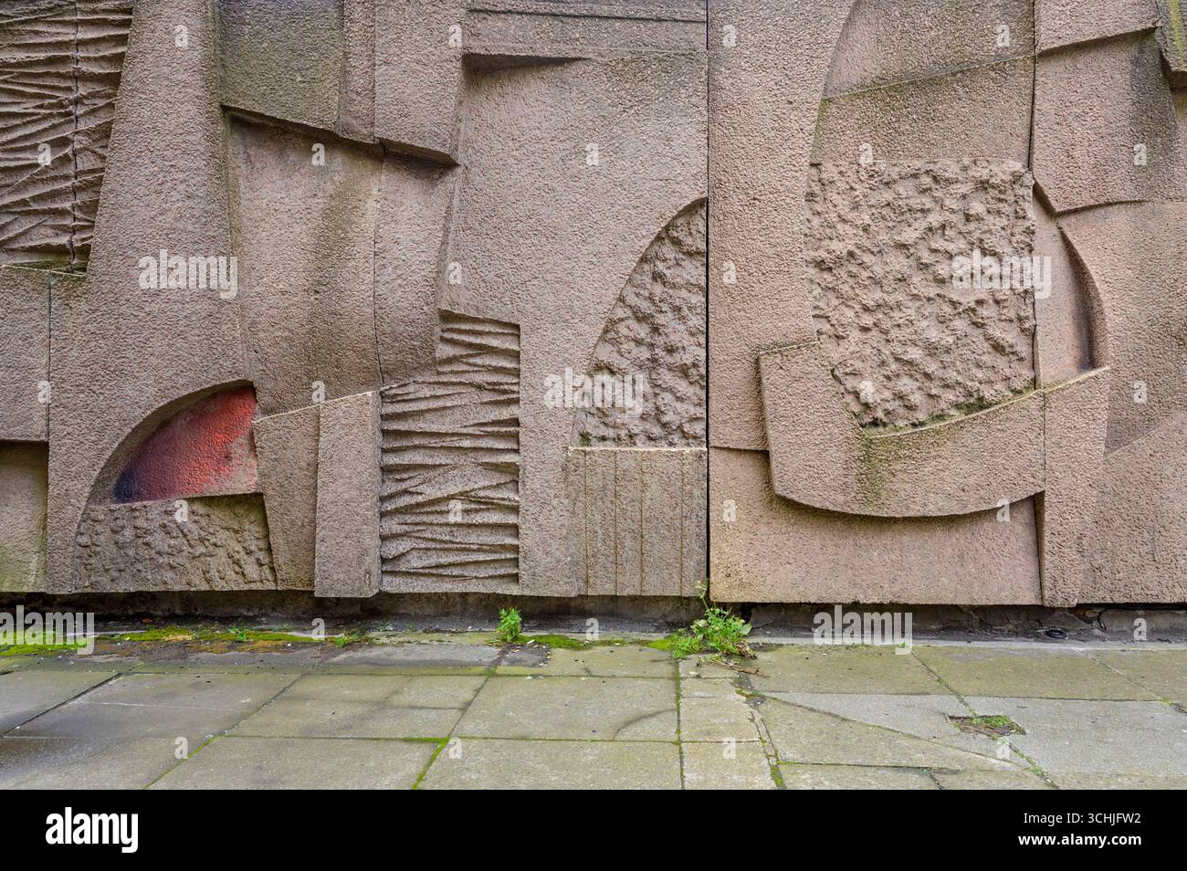 Pre cast concrete sculptural mural detail by sculptor Keith McCarter at ...