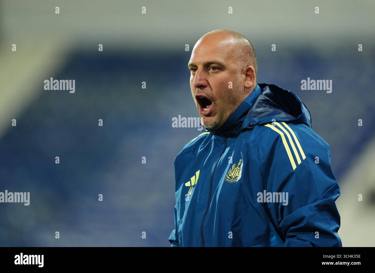 Newcastle United U21's head coach Robbie Stockdale during the Vertu ...