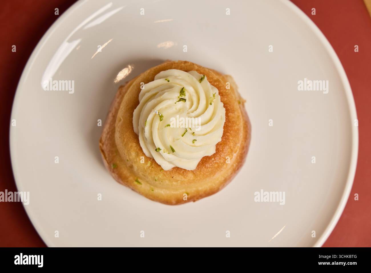 Truly delicious dessert delight hi-res stock photography and images - Alamy