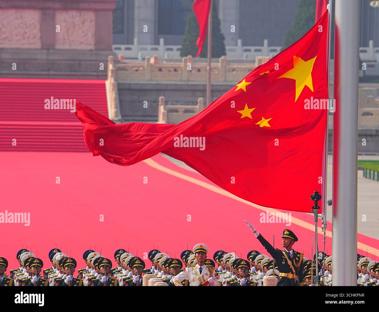 (250903) -- BEIJING, Sept. 3, 2025 (Xinhua) -- A national flag-raising ...